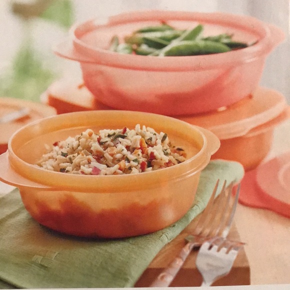 Tupperware | Kitchen | Crystalwave Plus Recipient | Poshmark